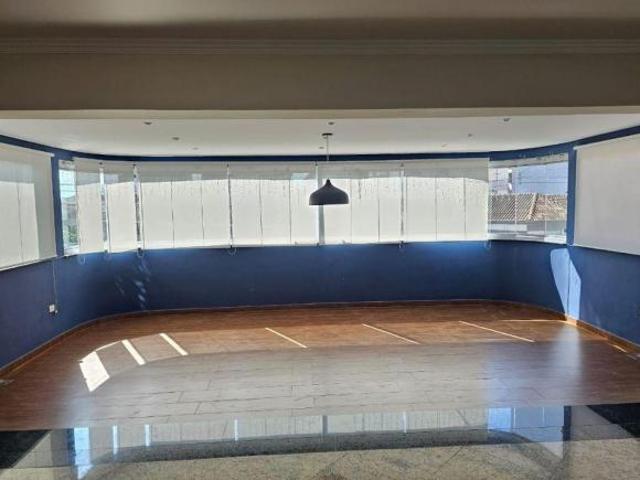 Sobrado em Embaré, Santos/SP de 250m² 4 quartos à venda por R$ 1.700.000,00