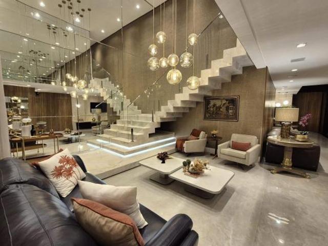 Sobrado em Esperança, Londrina/PR de 317m² 4 quartos à venda por R$ 2.890.000,00