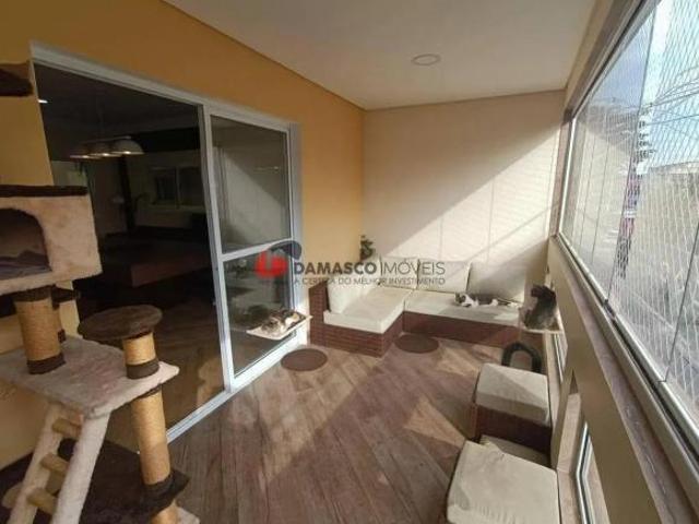 Sobrado à venda 2 Quartos, 2 Suites, 3 Vagas, Fundação, São Caetano do Sul SP