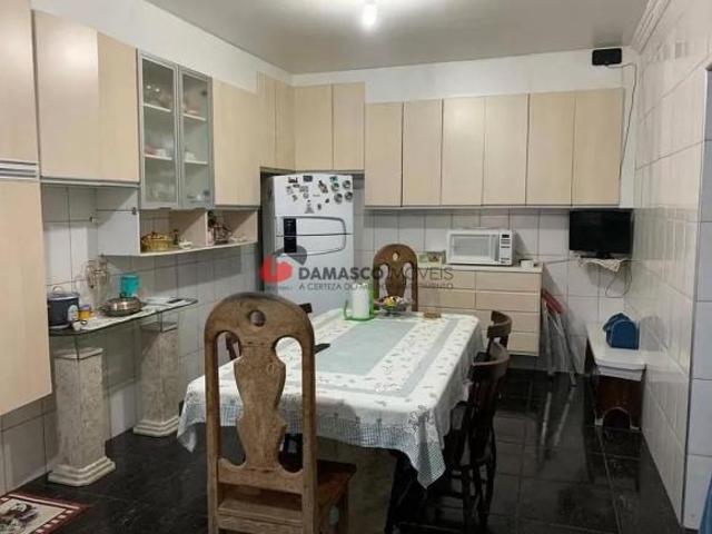 Sobrado em Fundação