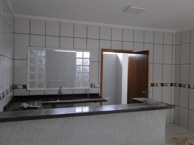 sobrado em fase final de acabamento no concordia