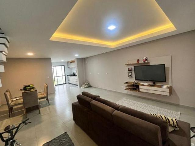 Sobrado em Fazendinha, Curitiba/PR de 130m² 3 quartos à venda por R$ 920.000,00