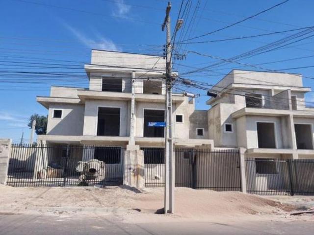 Sobrado em Fazendinha, Curitiba/PR de 140m² 3 quartos à venda por R$ 780.000,00