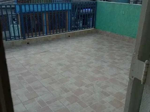 Sobrado em Rua em Jardim Moreira Guarulhos