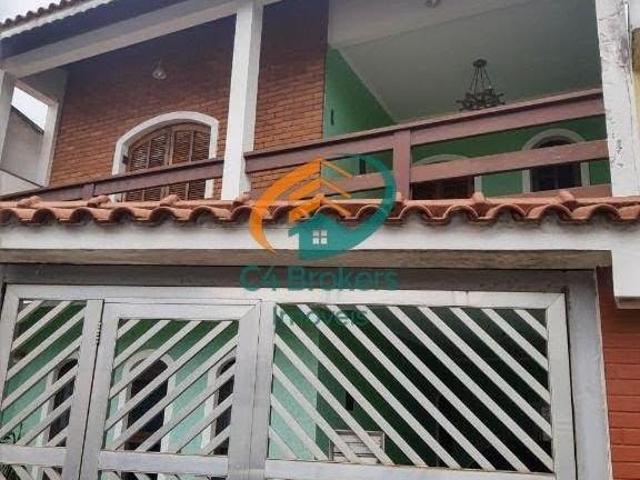 Sobrado em Rua em Vila Carmela I Guarulhos, SP