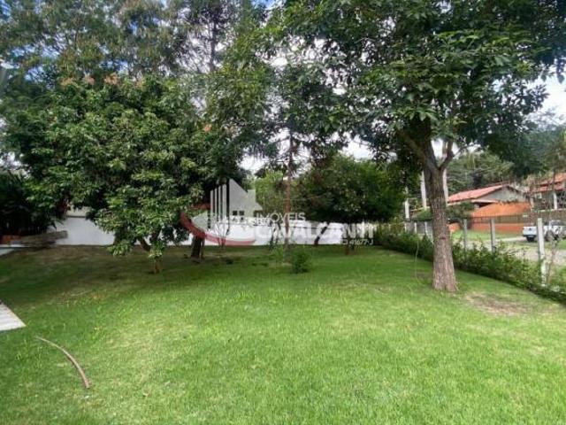 SOBRADO EM GUARAREMA