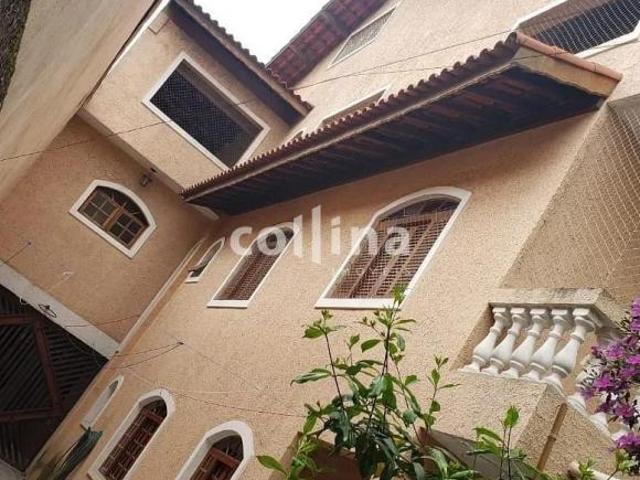 Sobrado em Helena Maria, Osasco/SP de 324m² 2 quartos à venda por R$ 920.000,00