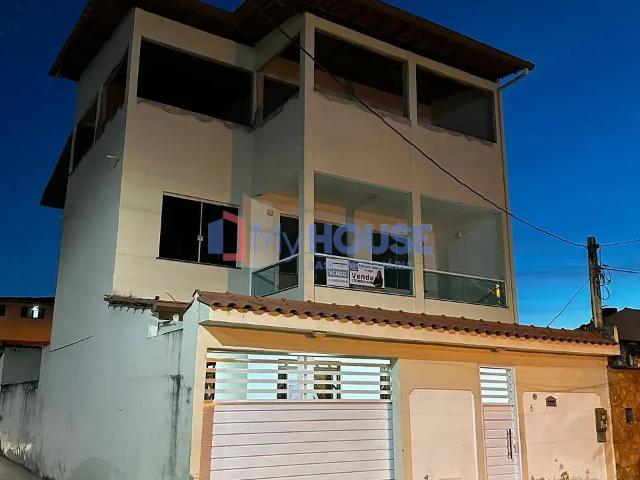 Sobrado em Hernani Sá, Ilhéus/BA de 353m² 5 quartos à venda por R$ 799.000,00