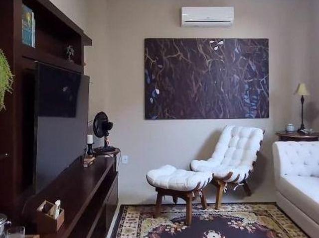 Sobrado em Higienópolis, Araçatuba/SP de 404m² 4 quartos à venda por R$ 2.700.000,00
