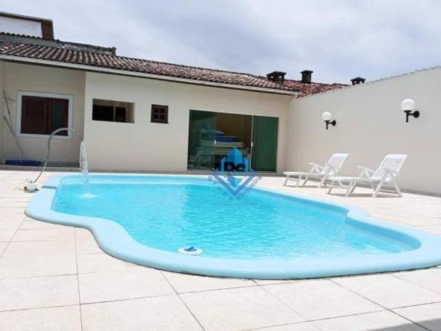 Sobrado em, Itanhaém/SP de 224m² 5 quartos à venda por R$ 900.000,00