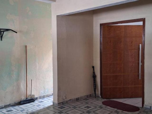 Sobrado em Itaquera próximo à futura Linha 14 Ônix VLT