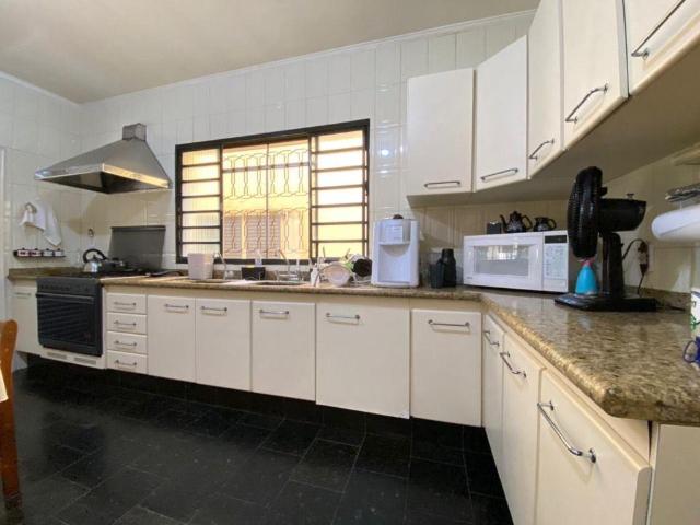 Sobrado em Icaray, Araçatuba/SP de 300m² 4 quartos à venda por R$ 899.000,00