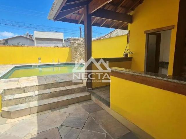 Sobrado em Indaiá, Caraguatatuba/SP de 250m² 4 quartos à venda por R$ 1.200.000,00