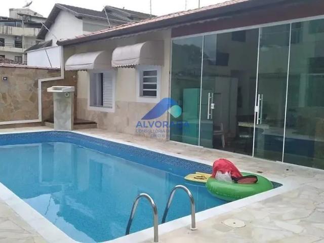Sobrado em Indaiá, Caraguatatuba/SP de 350m² 5 quartos à venda por R$ 2.199.000,00