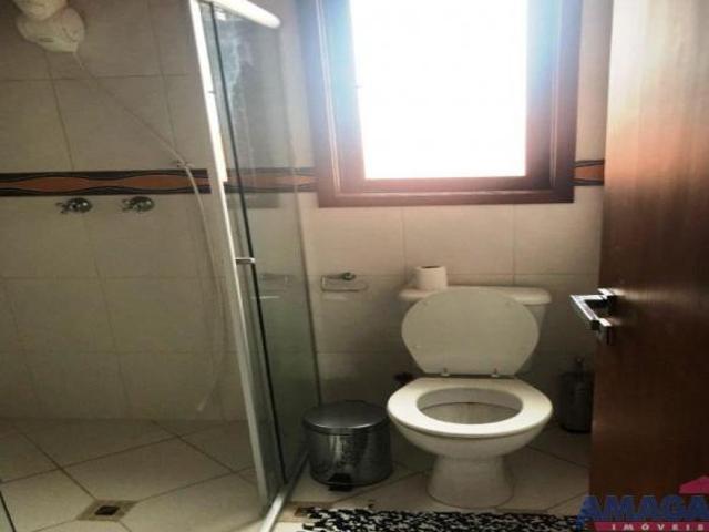 Sobrado em Jacareí, no bairro Jardim Terras de São João, à venda