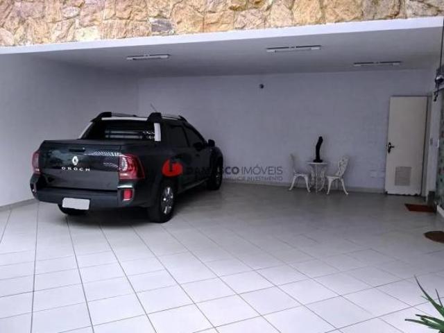 Sobrado à venda 3 Quartos, 1 Suite, 5 Vagas, 240M², Jardim, Santo André SP
