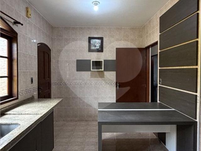 Sobrado em Jardim Tamoio, Jundiaí/SP de 191m² 3 quartos à venda por R$ 549.000,00