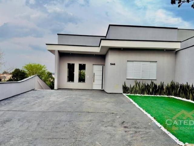 Sobrado em Jardim Tereza Cristina, Jundiaí/SP de 423m² 4 quartos à venda por R$ 2.000.000,00 ou para