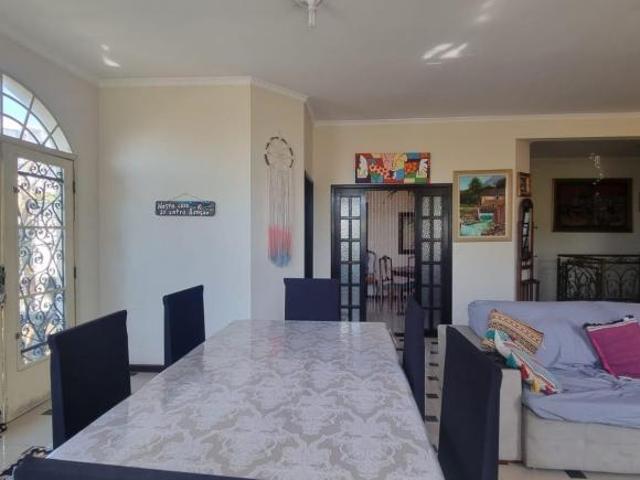 Sobrado em Jardim Terras de São João, Jacareí/SP de 0m² 5 quartos à venda por R$ 900.000,00