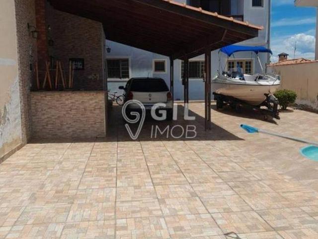 Sobrado em Jardim Terras de Santa Helena, Jacareí/SP de 178m² 3 quartos à venda por R$ 680.000,00