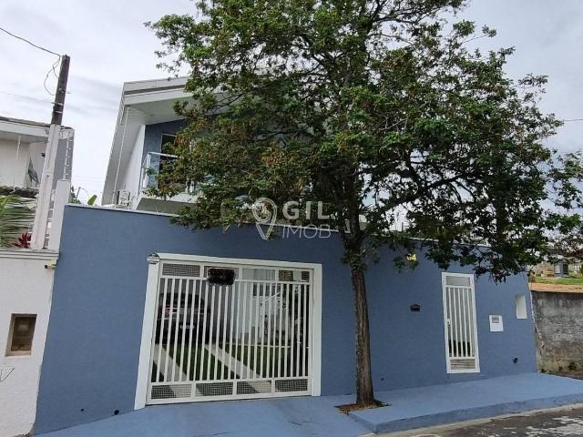 Sobrado em Jardim Terras de Santa Helena, Jacareí/SP de 200m² 3 quartos à venda por R$ 900.000,00