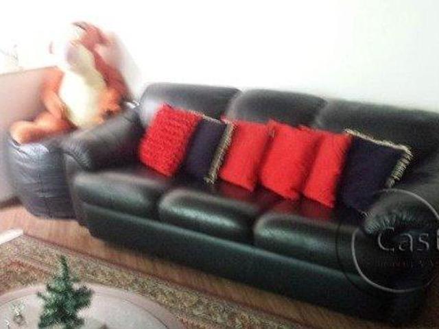 Sobrado em JARDIM TEXTIL