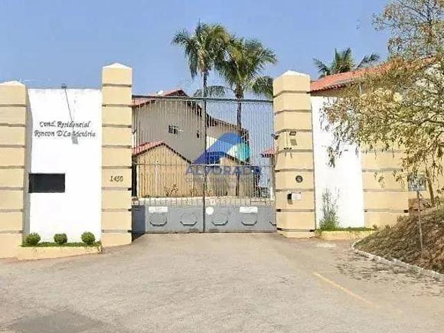 Sobrado em Jardim Torrão de Ouro, São José dos Campos/SP de 184m² 4 quartos à venda por R$ 1.700.000