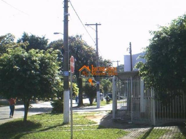 Sobrado em Jardim Vila Galvão, Guarulhos/SP de 290m² 6 quartos à venda por R$ 809.000,00