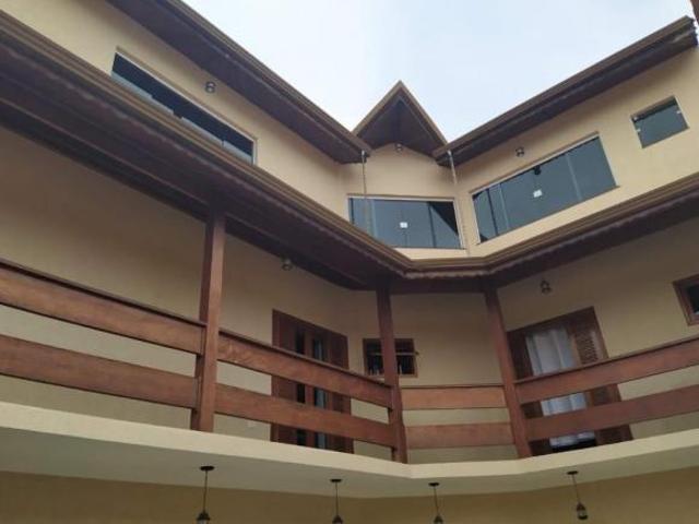 Sobrado em Jardim Vitória, Suzano/SP de 0m² 4 quartos à venda por R$ 850.000,00
