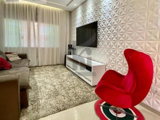Sobrado em Jardim Adriana, Guarulhos/SP de 216m² 4 quartos à venda por R$ 900.000,00