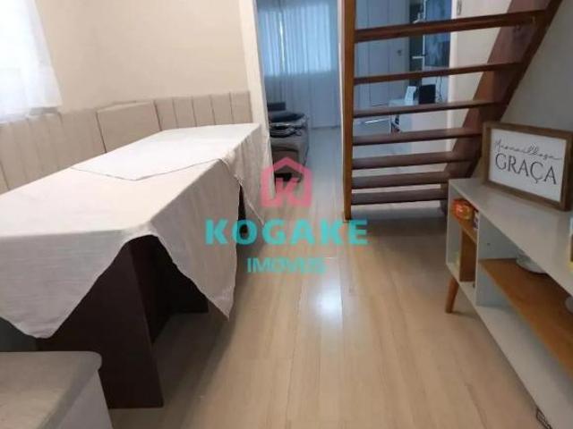 Sobrado em Jardim América, São José dos Campos/SP de 236m² 4 quartos à venda por R$ 950.000,00