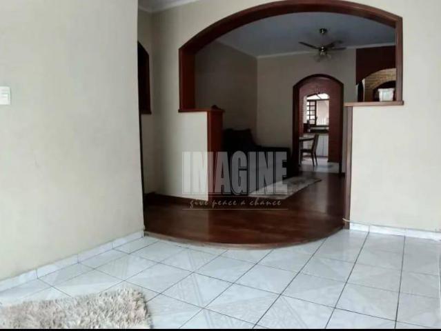 Sobrado em Jardim Ângela Zona Leste, São Paulo/SP de 180m² 3 quartos à venda por R$ 877.900,00