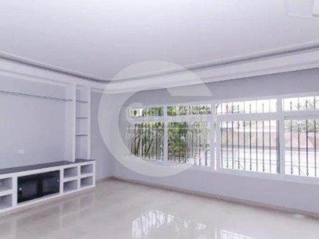 Sobrado em Jardim Avelino