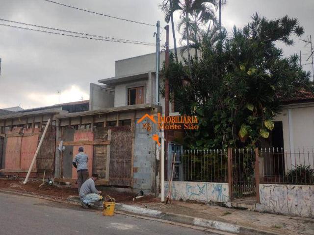 Sobrado em Jardim Bom Clima, Guarulhos/SP de 100m² 3 quartos à venda por R$ 799.900,00