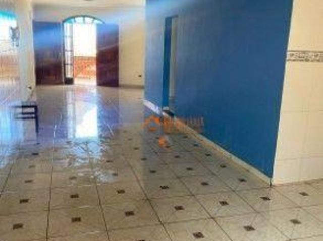 Sobrado em Jardim Brasil, Guarulhos/SP de 300m² 3 quartos à venda por R$ 1.200.000,00