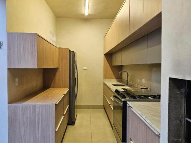 Sobrado em Jardim Califórnia, Jacareí/SP de 0m² 3 quartos à venda por R$ 721.000,00