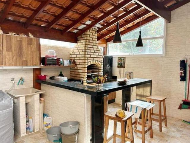 Sobrado em Jardim Carlos Cooper, Suzano/SP de 110m² 2 quartos à venda por R$ 699.000,00
