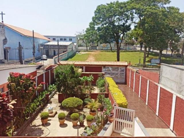 Sobrado em Jardim Casa Branca, Suzano/SP de 270m² 3 quartos à venda por R$ 540.000,00