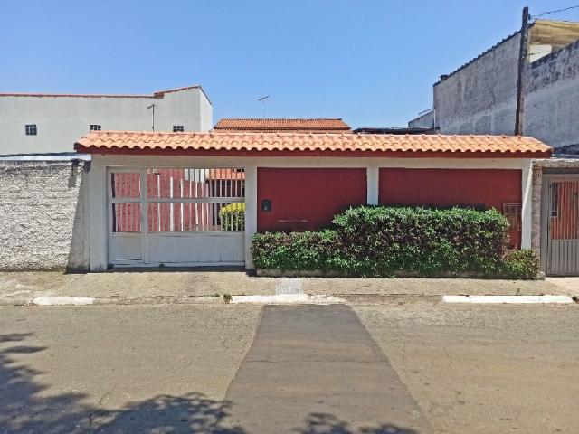 Sobrado em Jardim Casa Branca, Suzano/SP de 270m² 3 quartos à venda por R$ 539.900,00