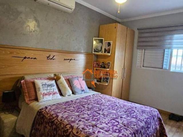 Sobrado em Jardim Célia, Guarulhos/SP de 160m² 2 quartos à venda por R$ 840.000,00
