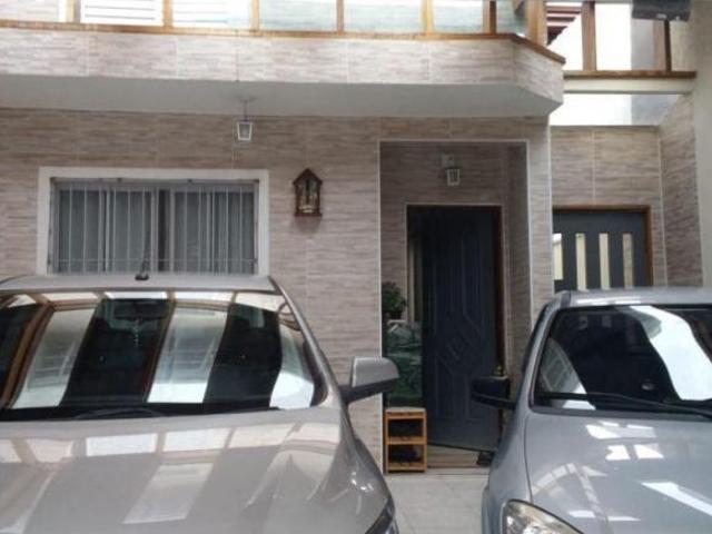 Sobrado em Jardim D&apos Abril, Osasco/SP de 160m² 3 quartos à venda por R$ 745.000,00