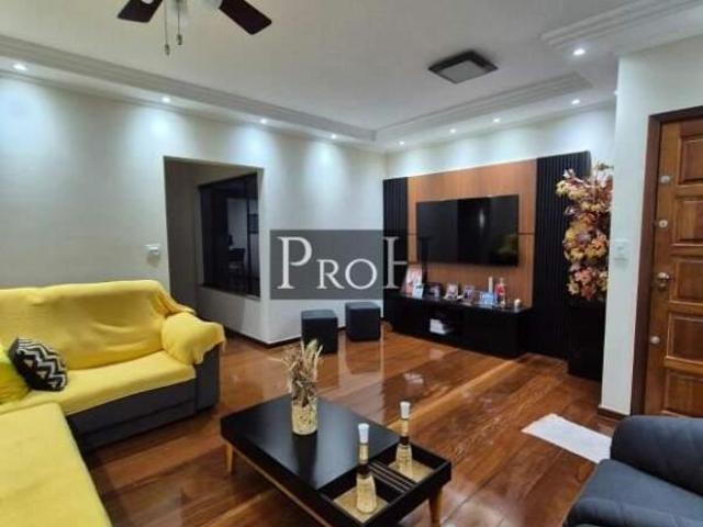 Sobrado em Jardim das Américas, São Bernardo do Campo/SP de 227m² 3 quartos à venda por R$ 1.280.000