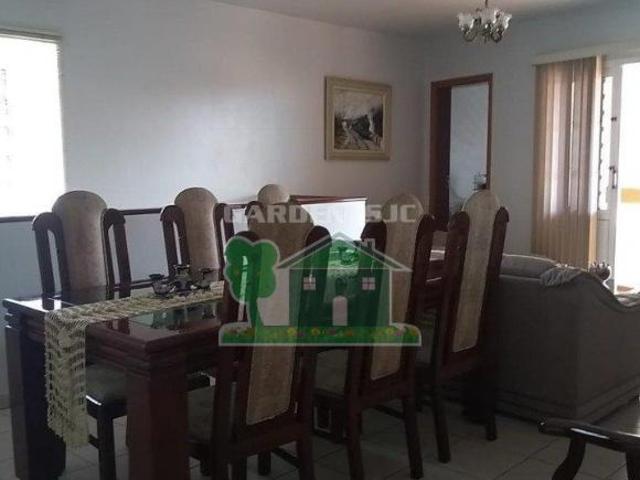 Sobrado em Jardim das Indústrias, São José dos Campos/SP de 0m² 3 quartos à venda por R$ 1.060.000,0