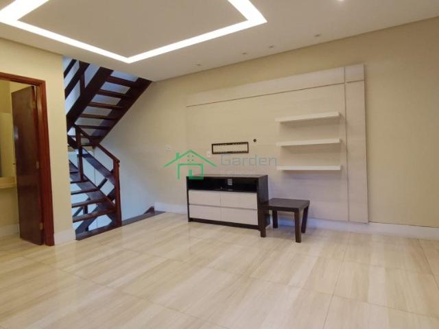 Sobrado em Jardim das Indústrias, São José dos Campos/SP de 0m² 3 quartos à venda por R$ 749.900,00