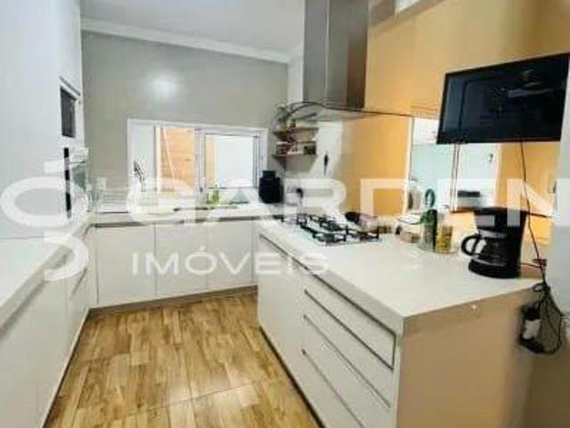 Sobrado em Jardim das Indústrias, São José dos Campos/SP de 0m² 4 quartos à venda por R$ 1.300.000,0