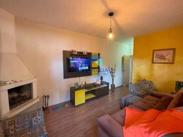 Sobrado em Jardim das Indústrias, São José dos Campos/SP de 100m² 3 quartos à venda por R$ 640.000,0