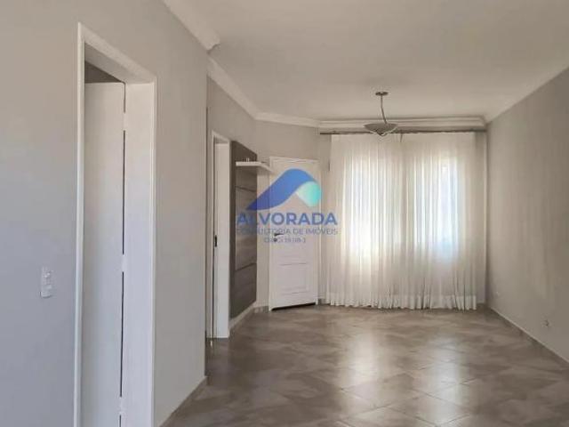 Sobrado em Jardim das Indústrias, São José dos Campos/SP de 140m² 3 quartos à venda por R$ 900.000,0