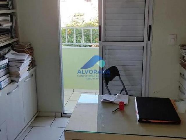 Sobrado em Jardim das Indústrias, São José dos Campos/SP de 207m² 4 quartos à venda por R$ 850.000,0