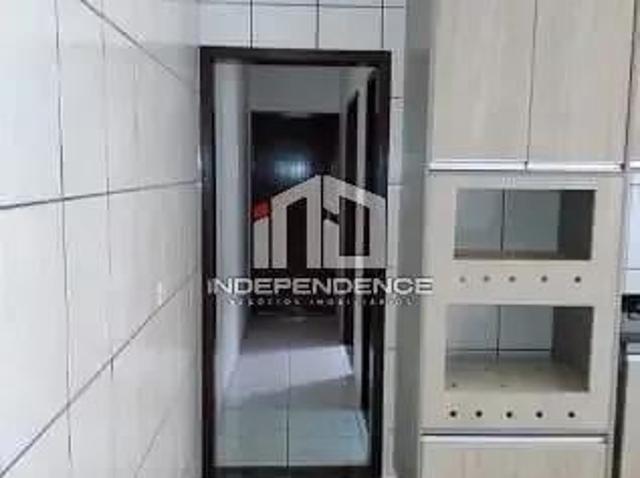 Sobrado em Jardim Del Rey, São José dos Campos/SP de 100m² 4 quartos à venda por R$ 695.000,00