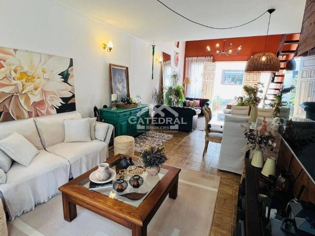 Sobrado em Jardim do Lago, Jundiaí/SP de 163m² 2 quartos à venda por R$ 829.000,00